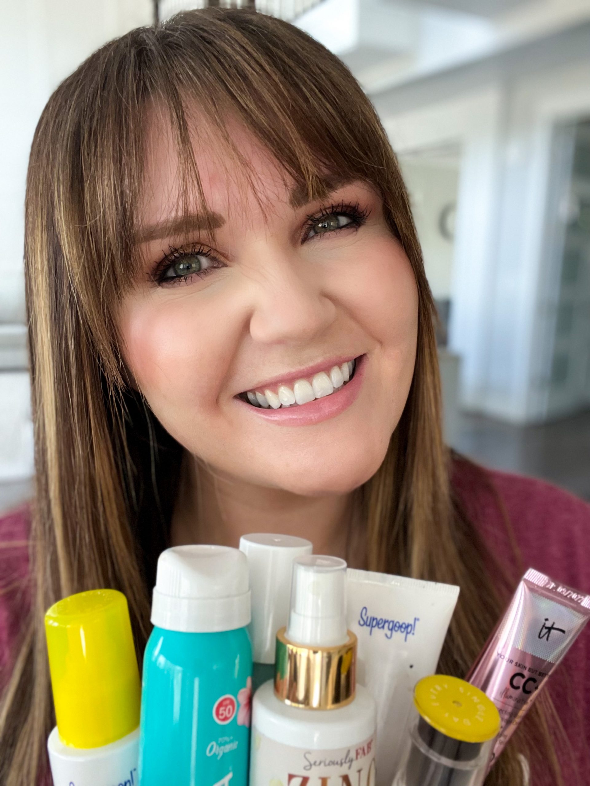 How To Apply and Reapply Sunscreen With Your Makeup | Kelly Snider